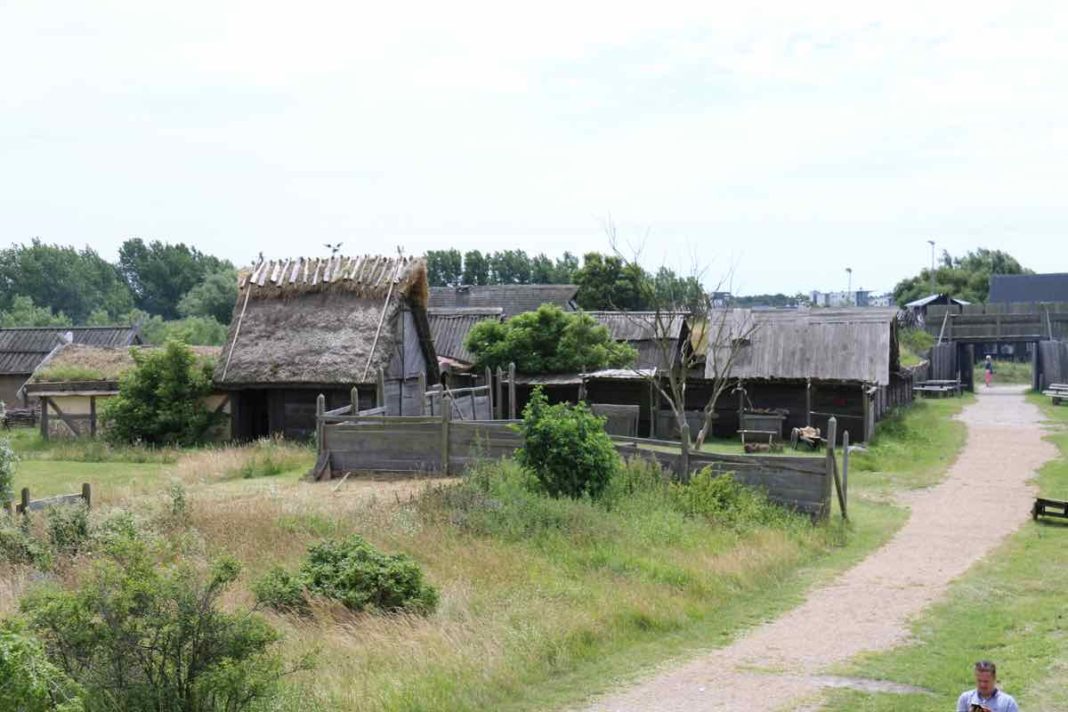 Höllviken: Fotevikens Wikinger-Museum